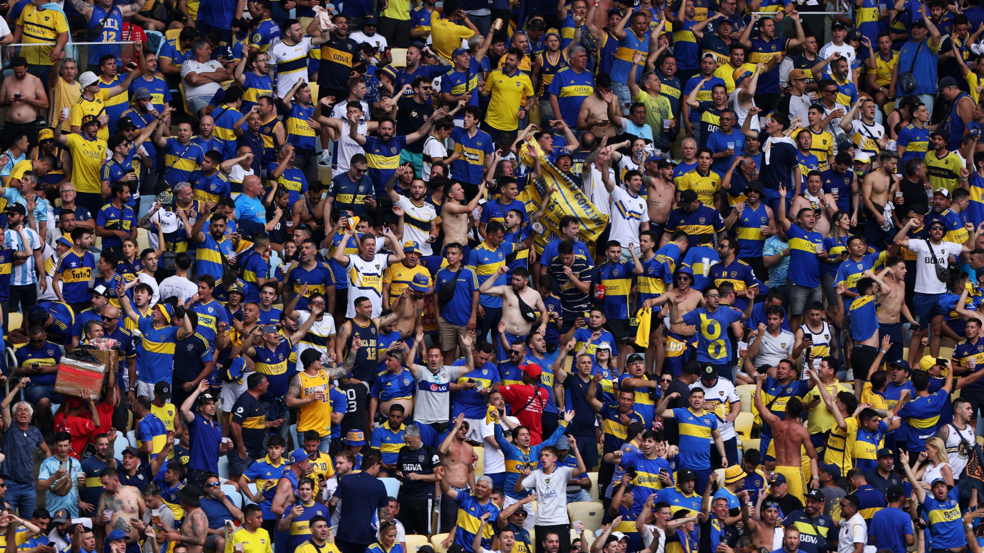 Torcida do Boca Juniors invade área de acesso do Maracanã antes de ...