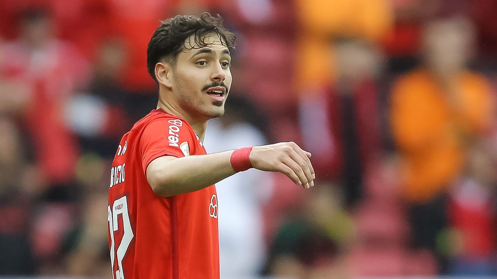 Cobiçado por Palmeiras e Corinthians, Maurício entra na mira do Grupo ...