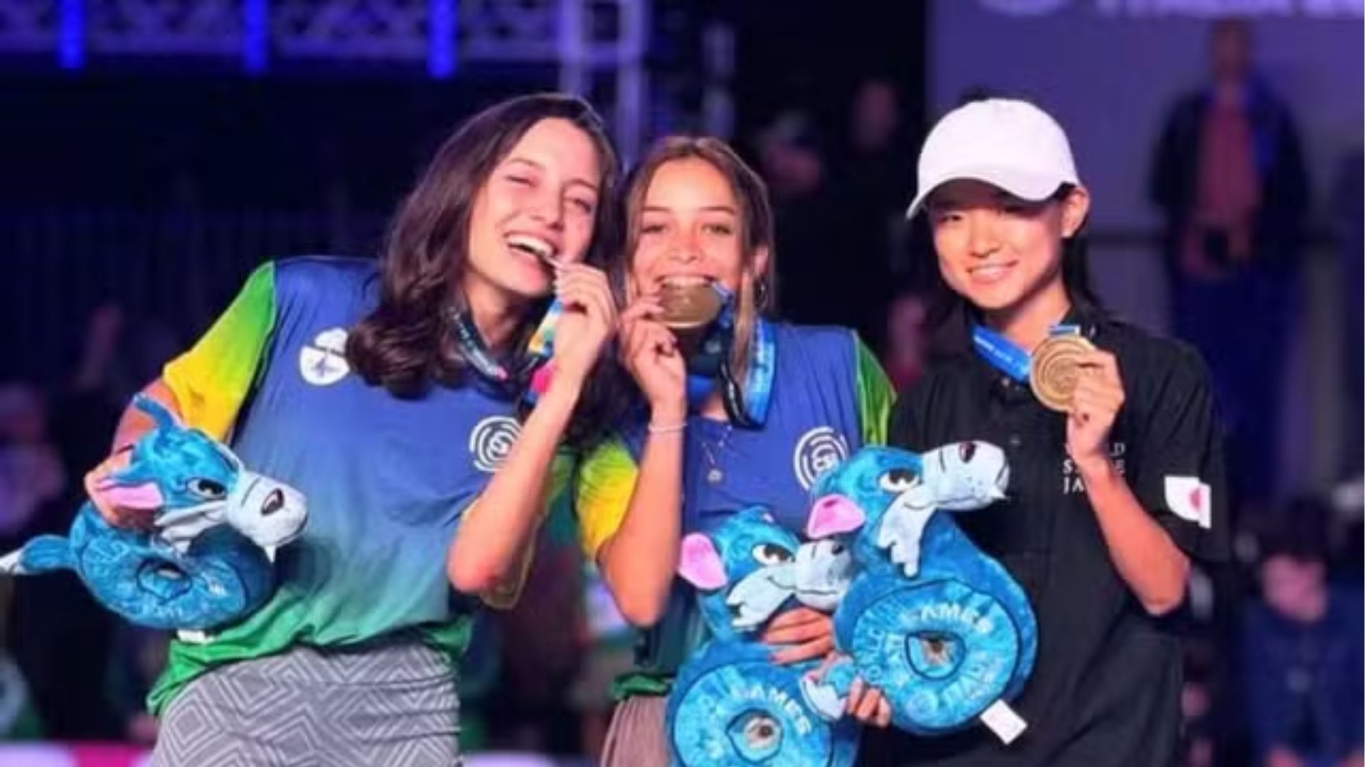 Julika, de 14 anos, é bicampeã mundial de patins - Sportbuzz