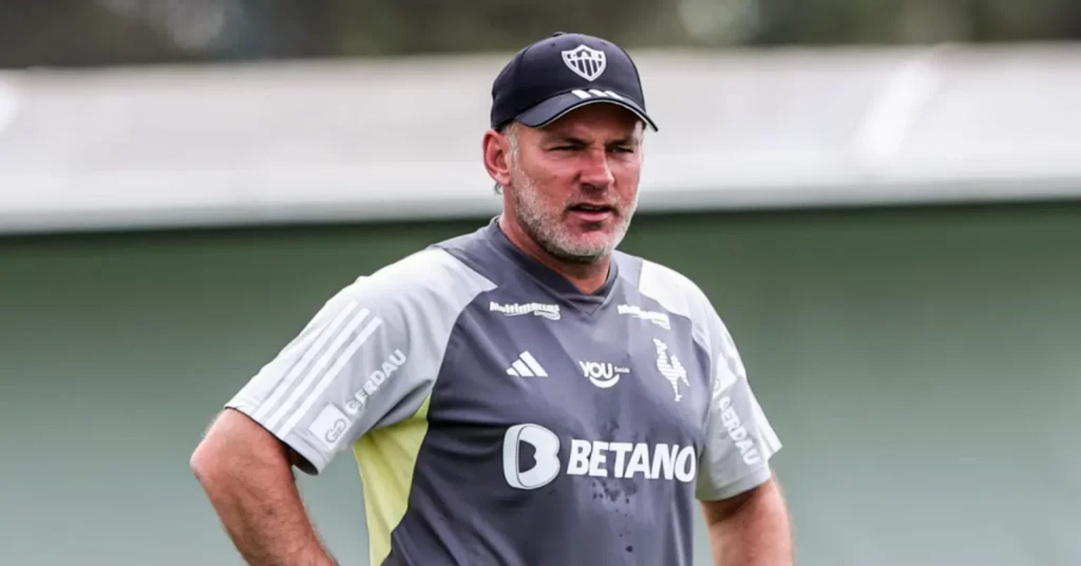 Milito fez reunião com jogadores para reta final; Entenda tudo - Sportbuzz