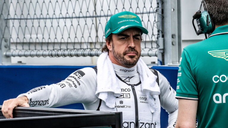 O suposto caso de Taylor Swift e Fernando Alonso que parou a F1 - Sportbuzz