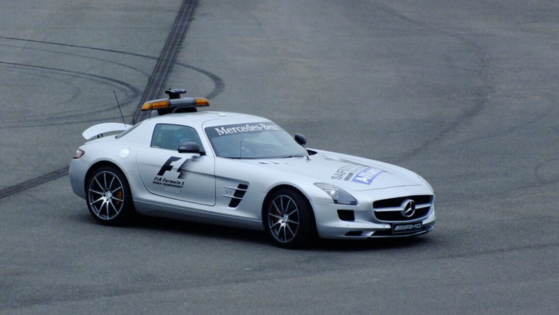 Como o safety car pode ajudar ou prejudicar tanto um piloto na F1 ...