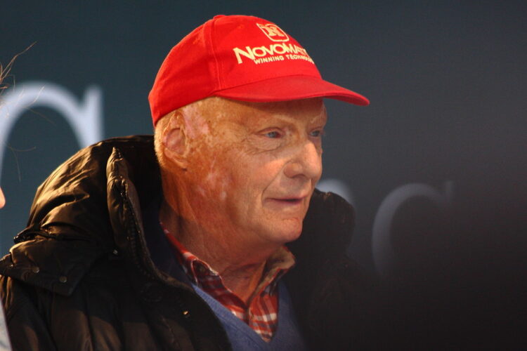 O acidente de Niki Lauda que quase o tirou das pistas para sempre ...