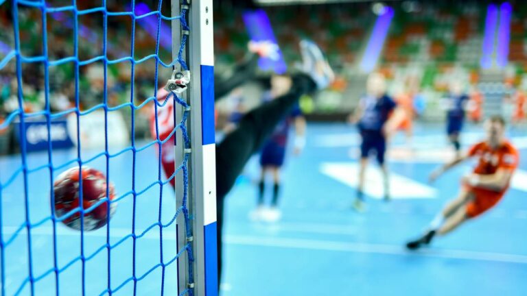 Guia completo para começar no handebol e evoluir rápido - Sportbuzz