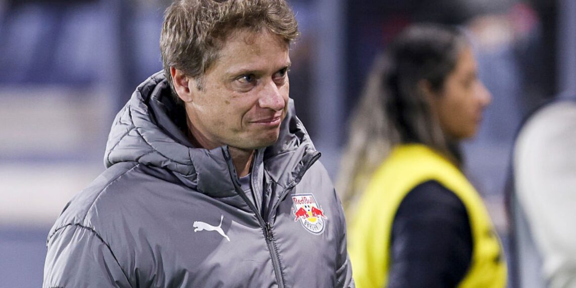 RB Bragantino comunica demissão de Fernando Seabra - Sportbuzz